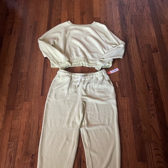 Colsie | Pants & Jumpsuits | Cozy Jogger Set | Poshmark